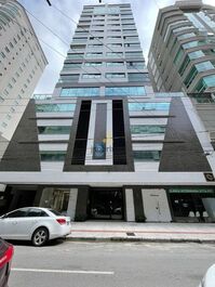 Apartment for rent in Itapema for vacation - Meia Praia - NOAH TOWER ...