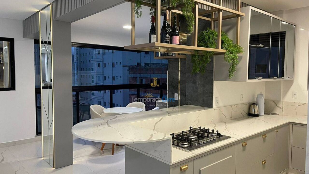 Apartment for rent in Itapema for vacation - Meia Praia - NOAH TOWER ...