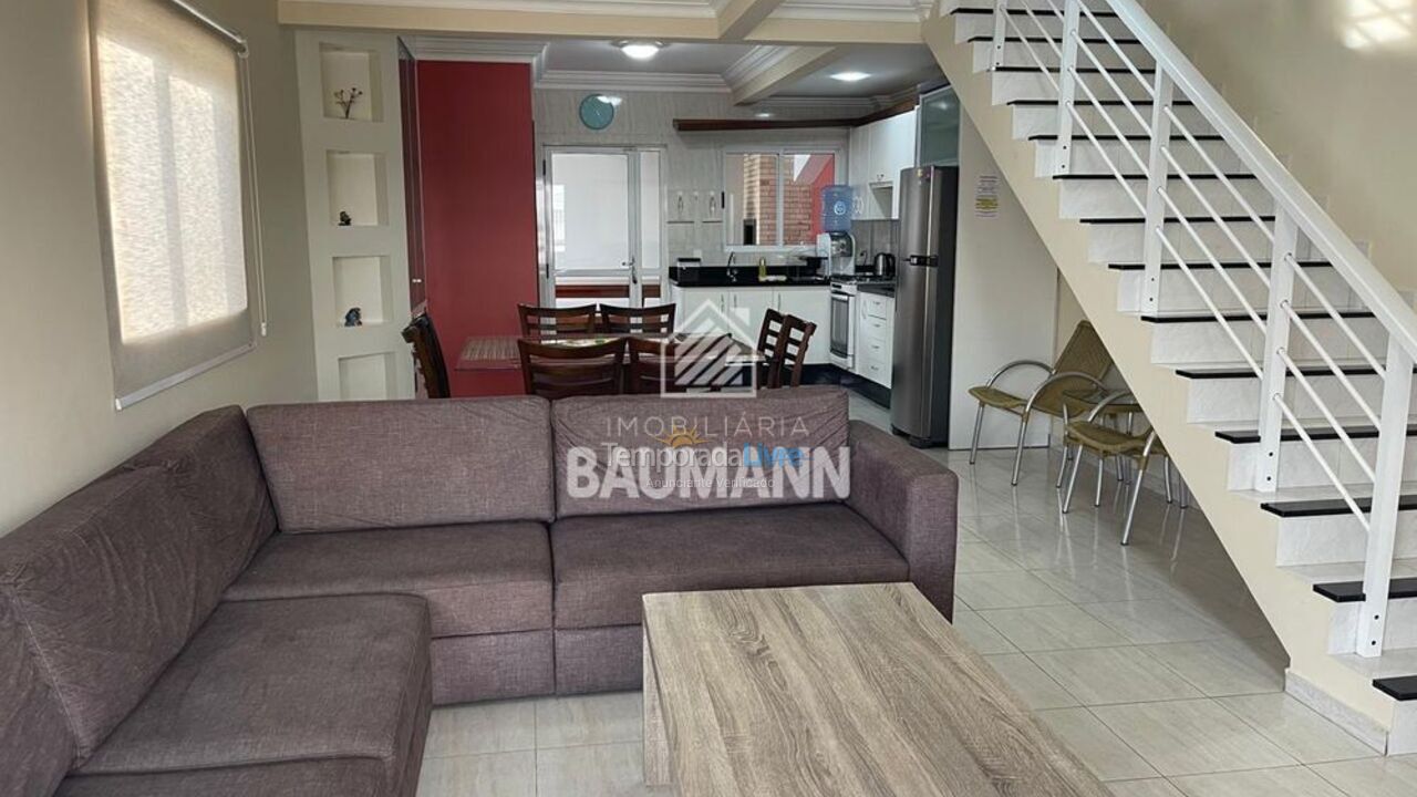 House for rent in Bombinhas for vacation - Praia de Bombas - Dream ...